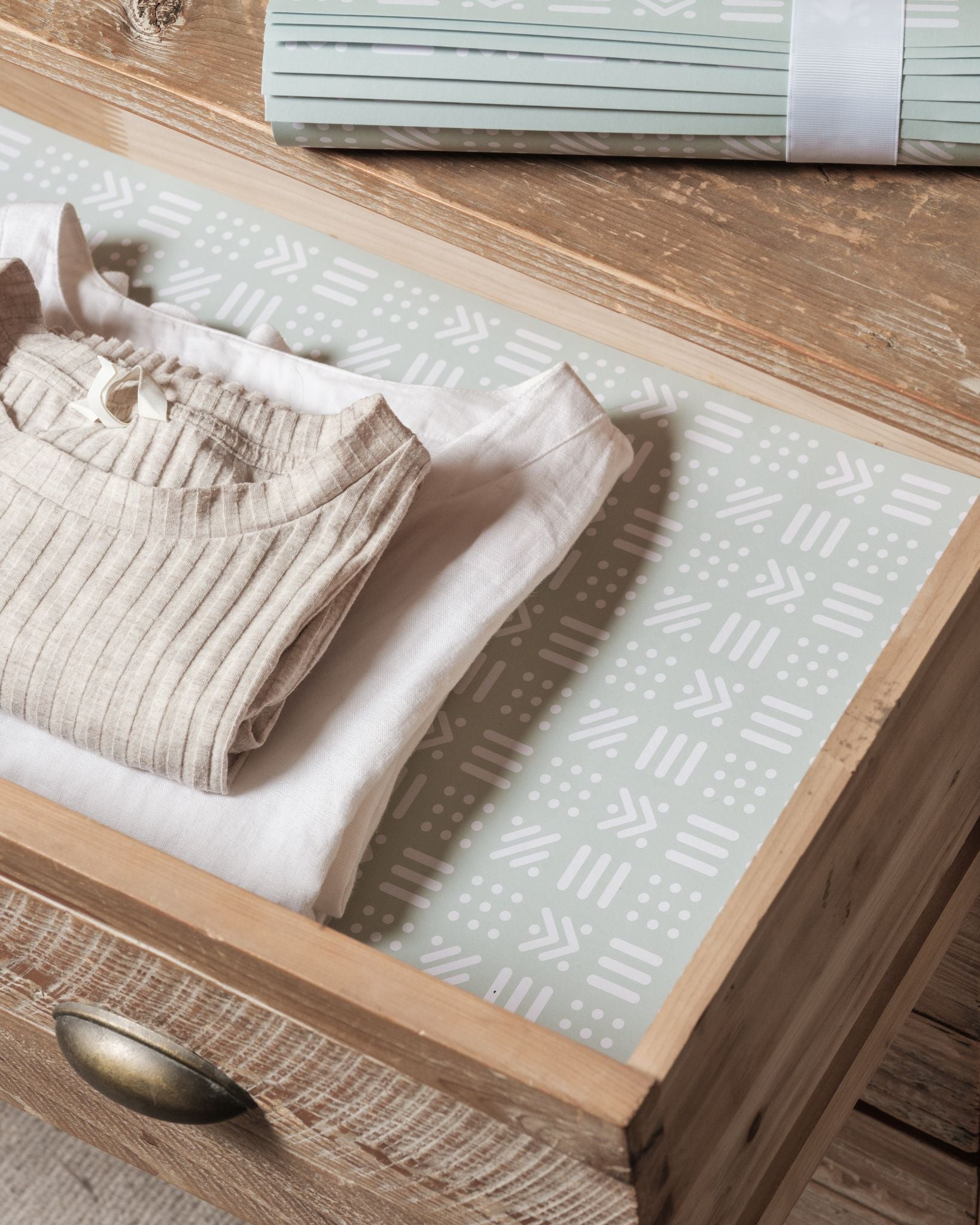 Scented Drawer Liners - Clothes Doctor